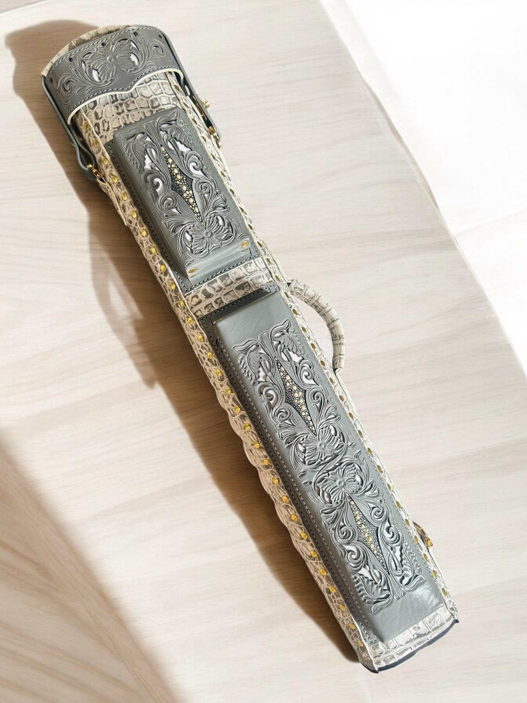CrocodileHimalayanCarving - Volturi Cases - Custom Leather Cue Case