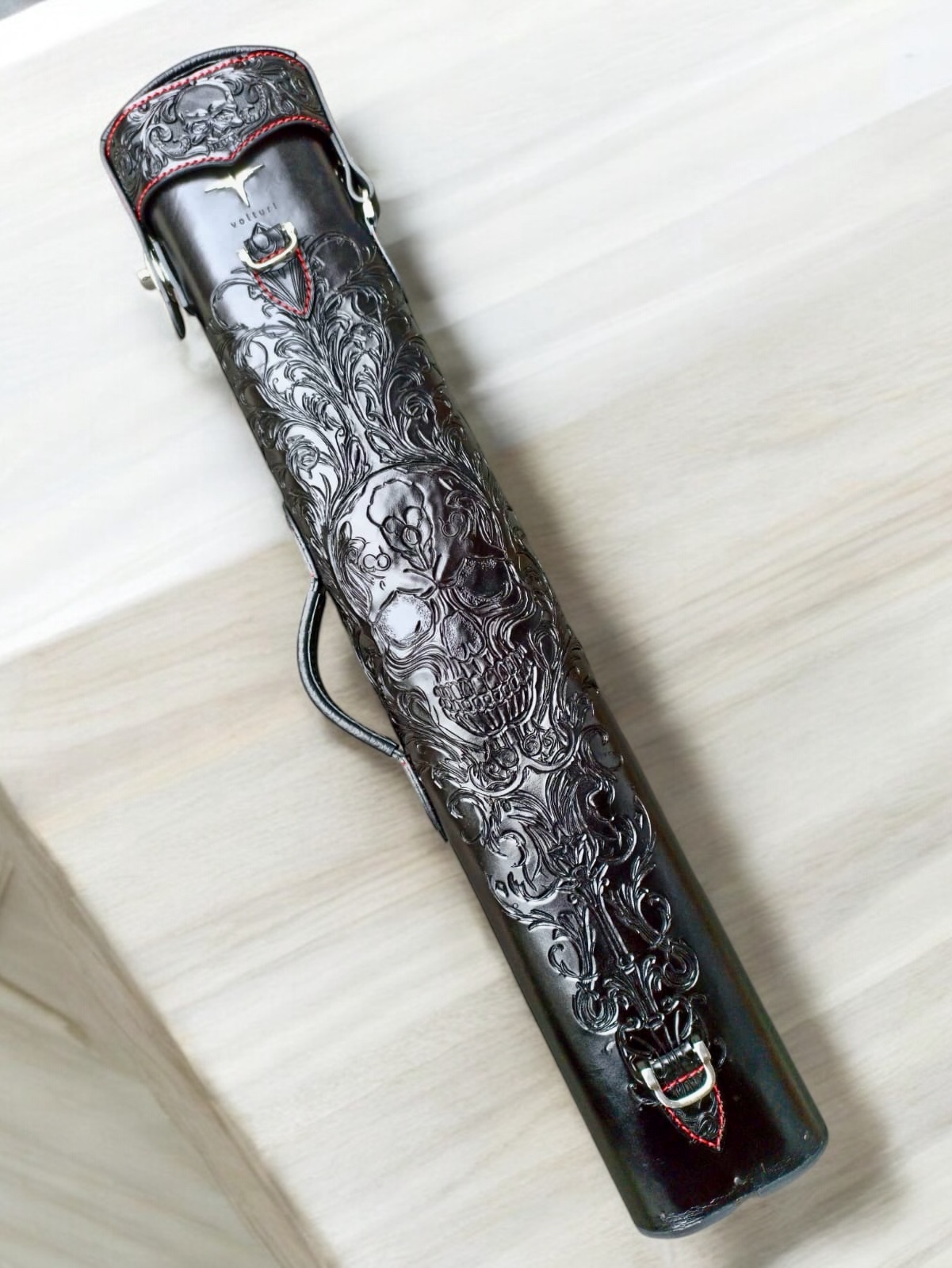 Skull1 - Volturi Cases - Custom Leather Cue Case